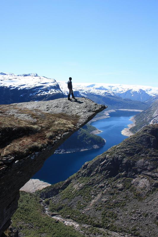 The Stunning Cliffs of Norway - TwistedSifter