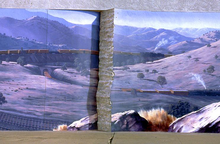 Trompe L'oeil: Incredible 3D Wall Art by John Pugh - TwistedSifter