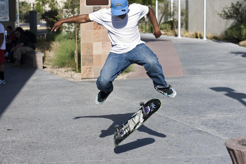 The Art and History of the Kickflip [21 pics] » TwistedSifter