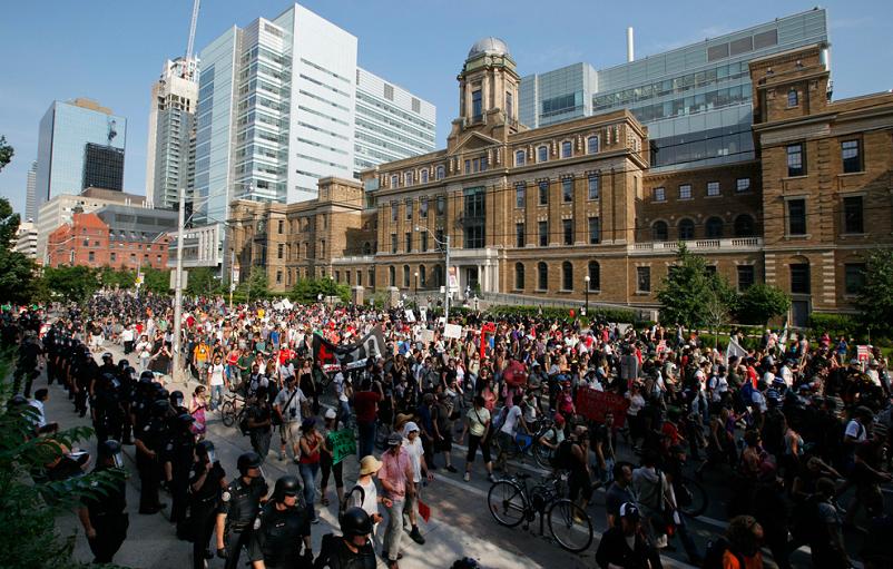 g20-summit-toronto-protesting » TwistedSifter