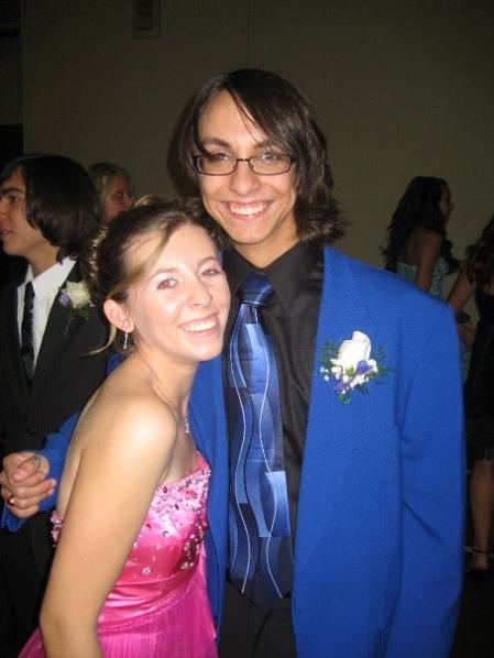 25 Funniest ‘Hover Hand’ Pictures » TwistedSifter