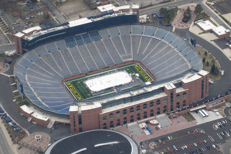 25 Incredible Aerial Photos of Stadiums Around the World » TwistedSifter