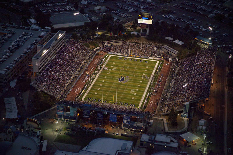 25 Incredible Aerial Photos of Stadiums Around the World - TwistedSifter