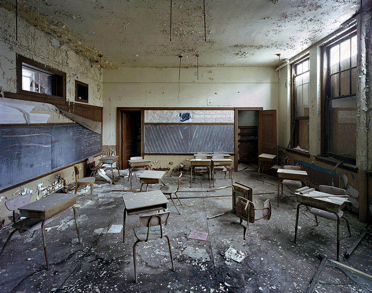 The Ruins of Detroit - TwistedSifter