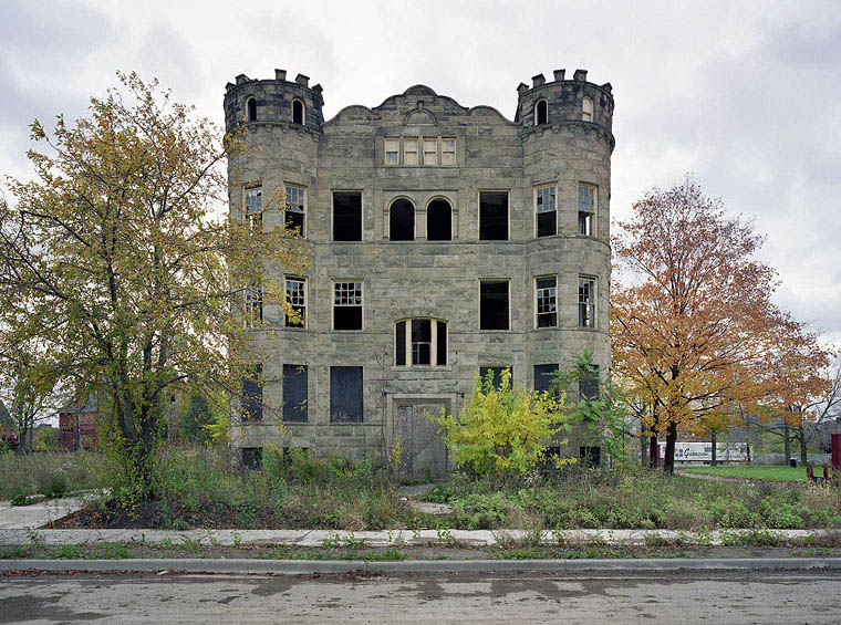 The Ruins of Detroit - TwistedSifter