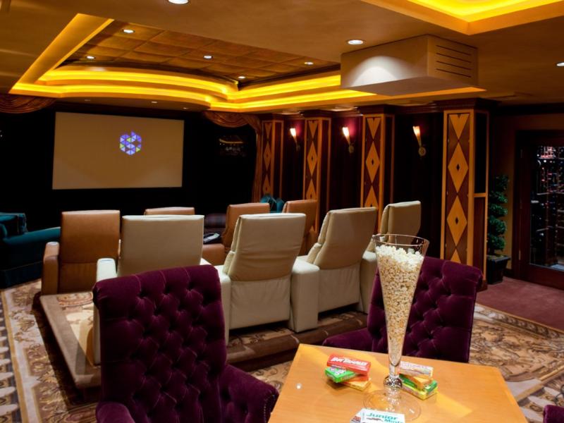 Crazy Party Compound in Las Vegas [20 pics] » TwistedSifter