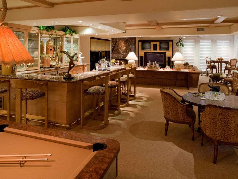 Crazy Party Compound in Las Vegas [20 pics] » TwistedSifter