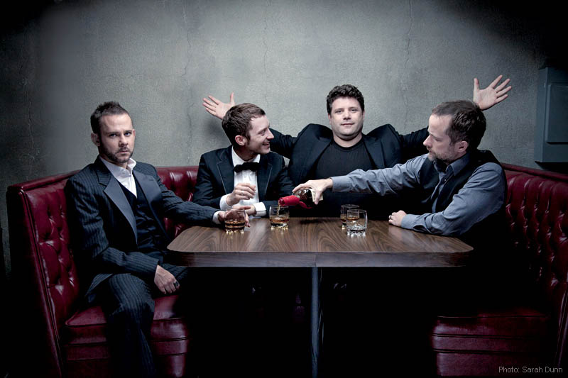 Picture of the Day: Epic Hobbit Reunion » TwistedSifter