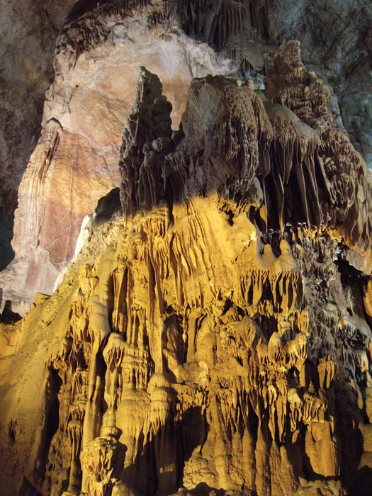 The Jeita Grotto Limestone Caves in Lebanon - TwistedSifter