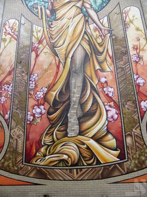 Amazing Lady of Grace Mural in Montreal, Canada » TwistedSifter