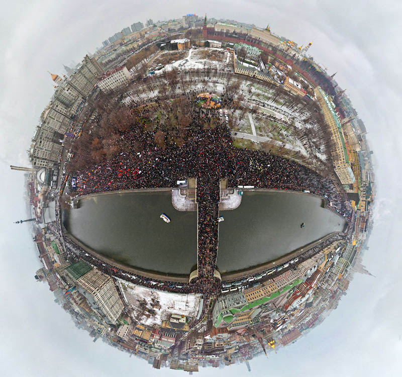 Picture of the Day: Polar Panorama of Protests in Moscow, Russia ...