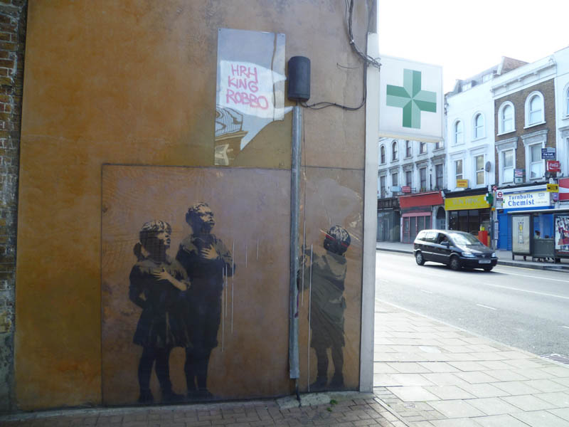 The Banksy vs Robbo War in Pictures » TwistedSifter