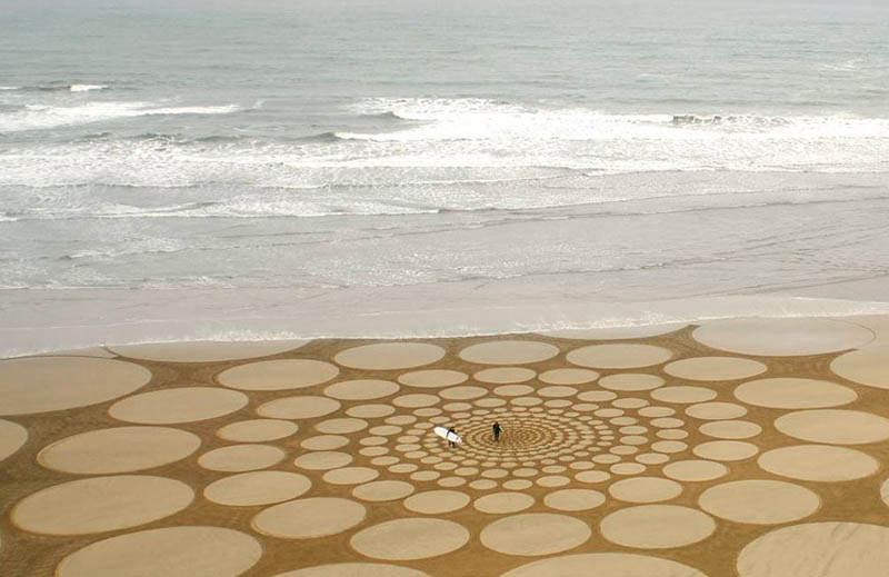 The Colossal Land Art of Jim Denevan [30 pics] » TwistedSifter