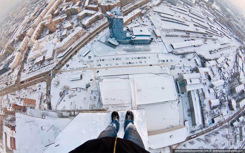 25 Death-Defying Photos by Vadim Makhorov - TwistedSifter