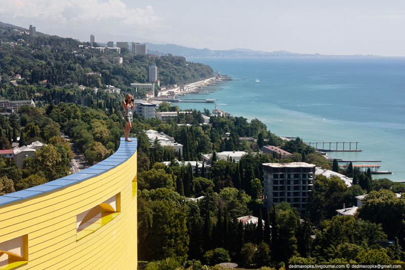 25 Death-Defying Photos by Vadim Makhorov - TwistedSifter