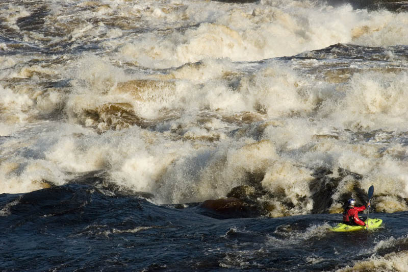 The Top 30 Whitewater Kayaking Photos by Red Bull » TwistedSifter