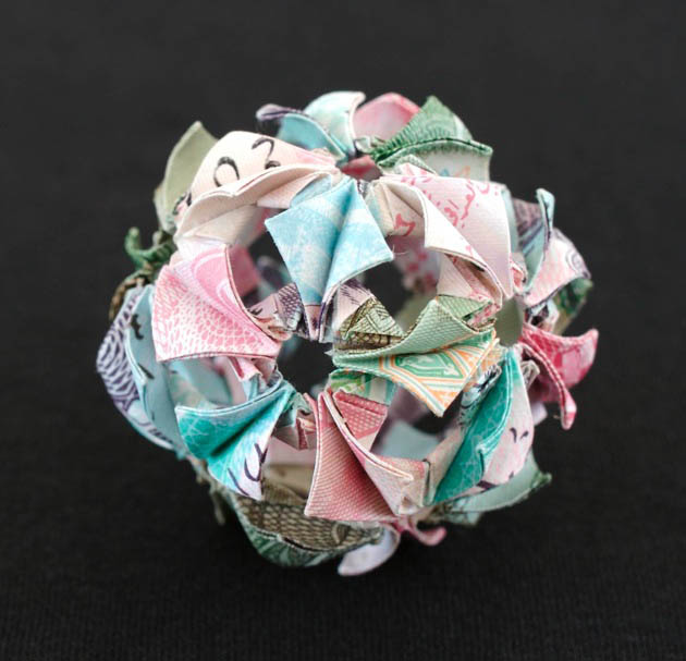 Geometric Shapes Made from Currency » TwistedSifter