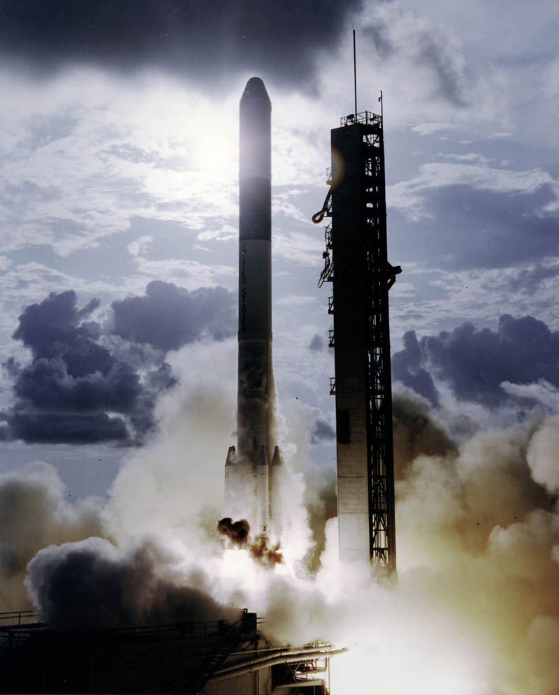 A History of NASA Rocket Launches in 25 High-Quality Photos » TwistedSifter