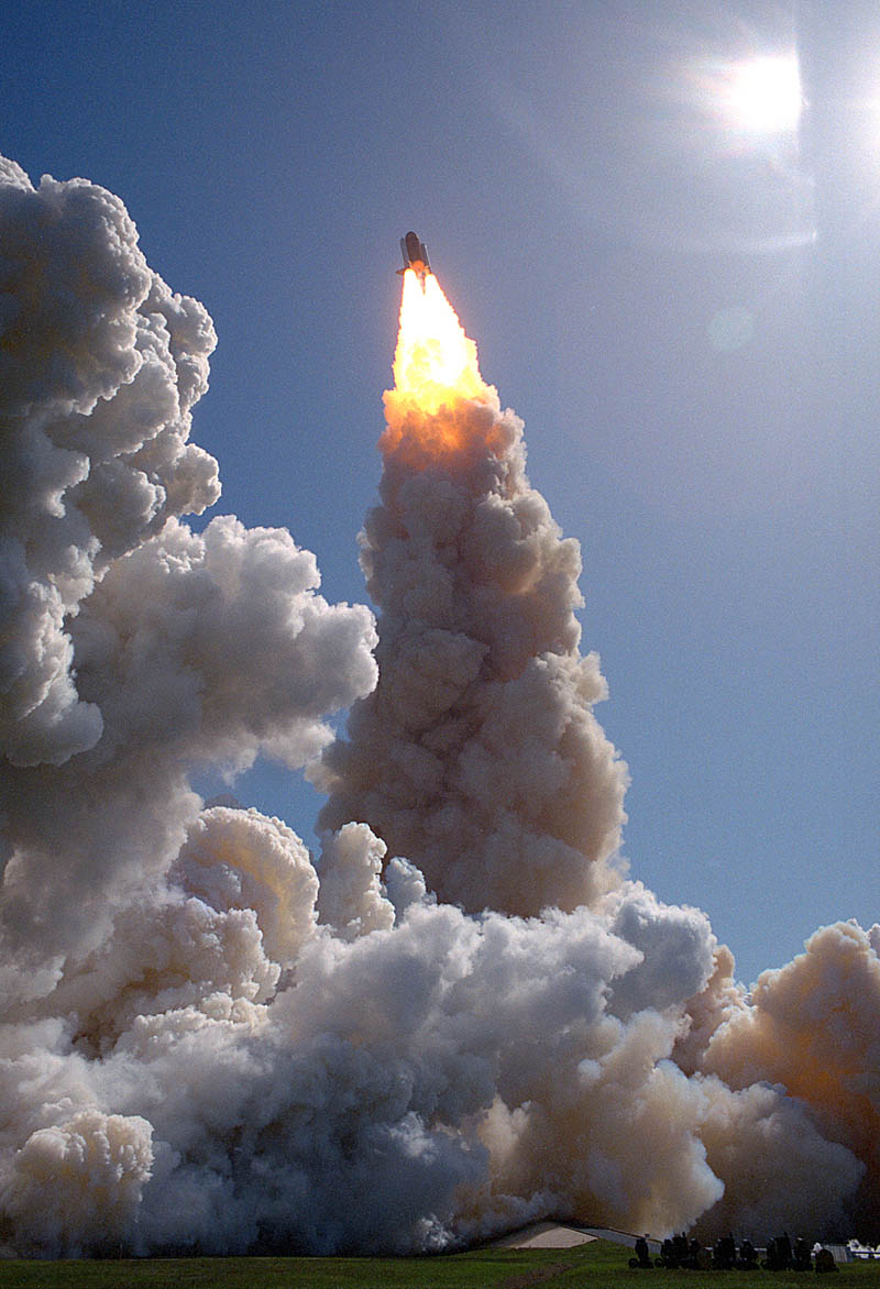 A History of NASA Rocket Launches in 25 High-Quality Photos » TwistedSifter