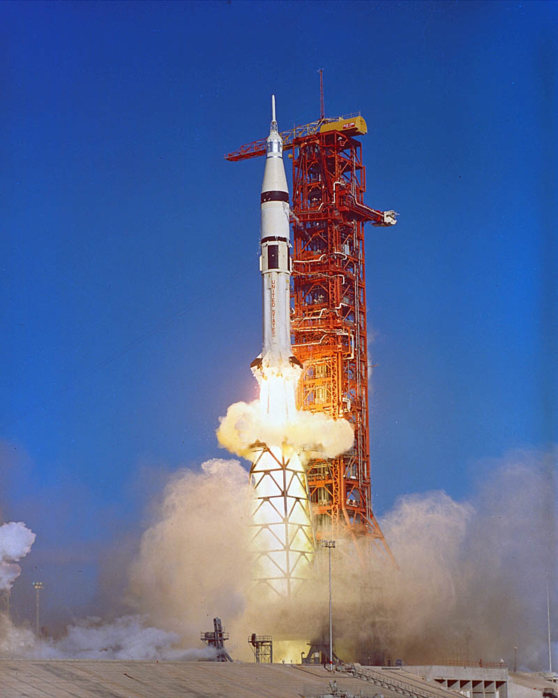 A History of NASA Rocket Launches in 25 High-Quality Photos » TwistedSifter