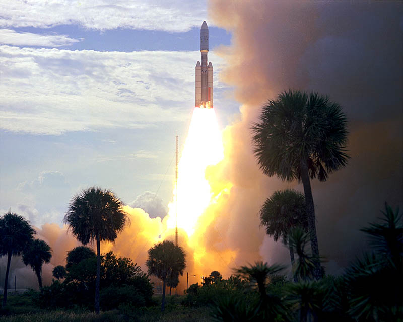 A History of NASA Rocket Launches in 25 High-Quality Photos » TwistedSifter