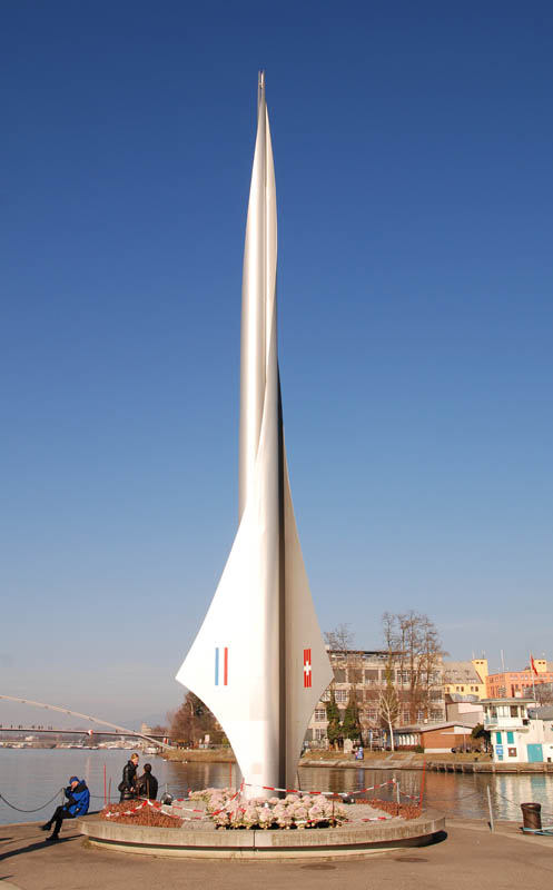 Where Three Countries Meet: Famous Tripoints Around the World ...