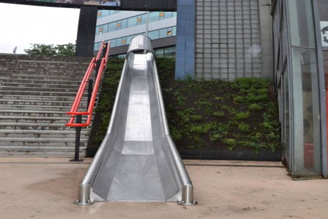 10 Awesome Stairs with Slides » TwistedSifter