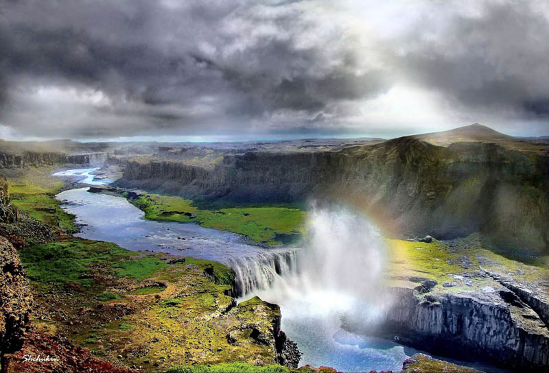 Picture of the Day: Hafragilsfoss Waterfall, Iceland » TwistedSifter