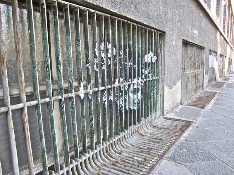 Amazing Street Art on Railings by Zebrating - TwistedSifter
