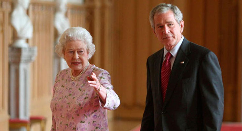 Portraits of the Queen with the Last 12 U.S. Presidents » TwistedSifter