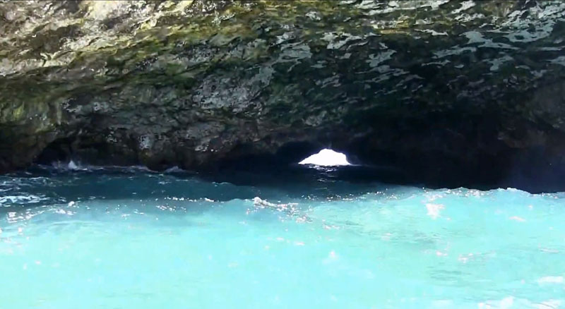 Mexico's Hidden Beach at Marieta Islands - TwistedSifter