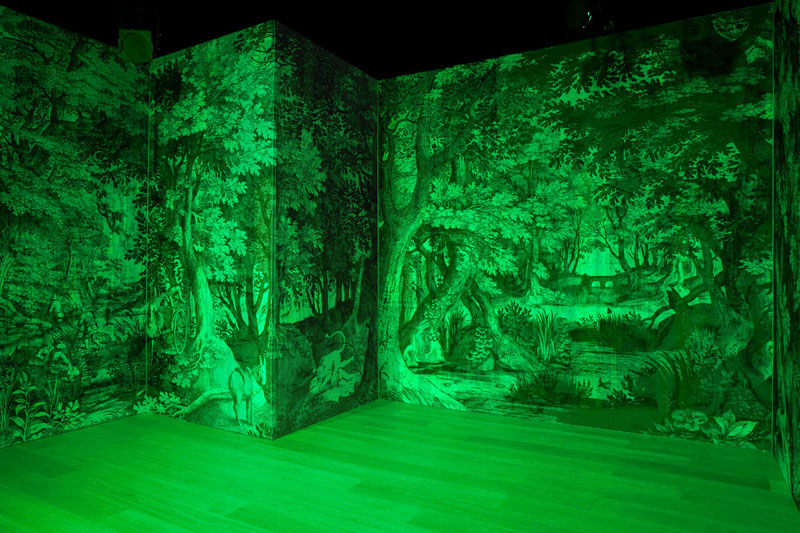 RGB Murals that Transform under Different Colored Lights » TwistedSifter