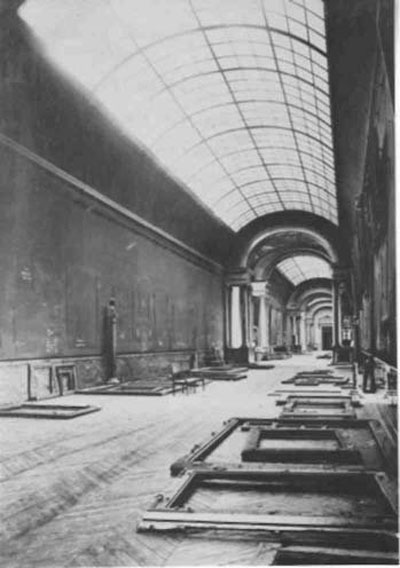 How France Hid the Louvre's Masterpieces During WWII - TwistedSifter