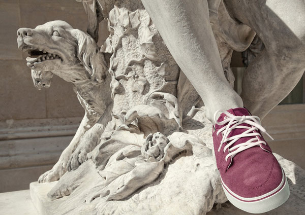 Classic Statues Dressed in Modern-Day Clothes » TwistedSifter