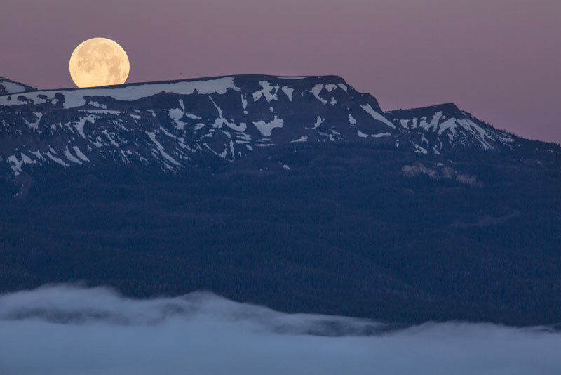 The 2013 Supermoon in Photos » TwistedSifter