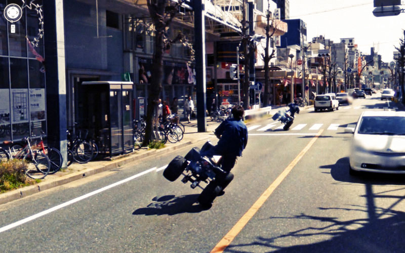 Snapshots of Life Captured on Google Street View - TwistedSifter