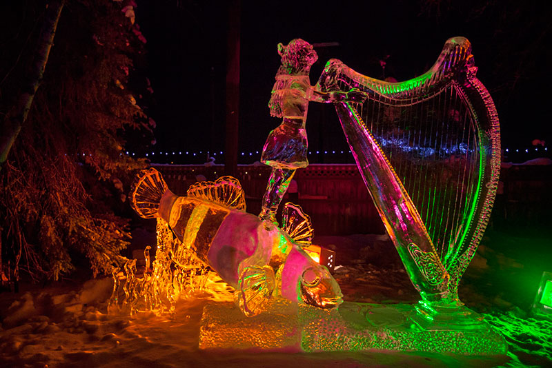Amazing Sculptures Carved from a Single Block of Ice - TwistedSifter