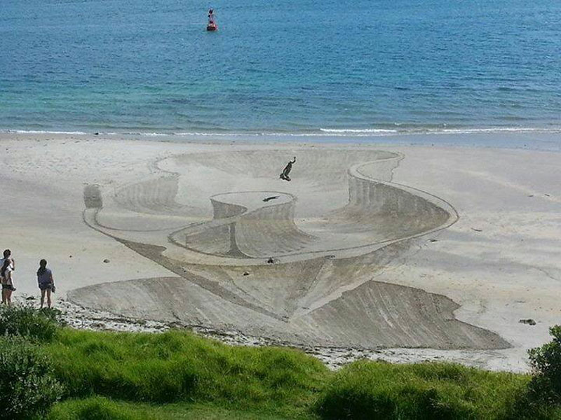 The Awesome 3D Beach Art of 3DSD » TwistedSifter