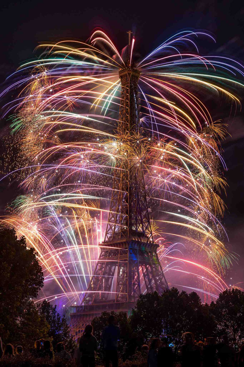 The Eiffel Tower on Bastille Day » TwistedSifter