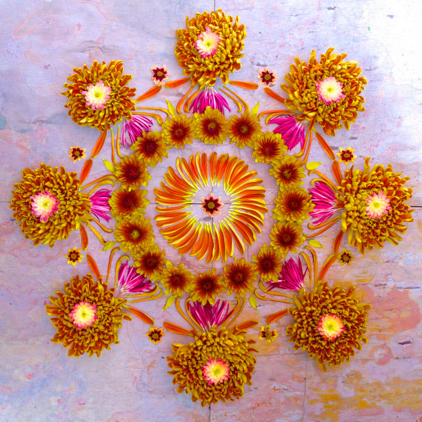 15 Flower Mandalas by Kathy Klein - TwistedSifter