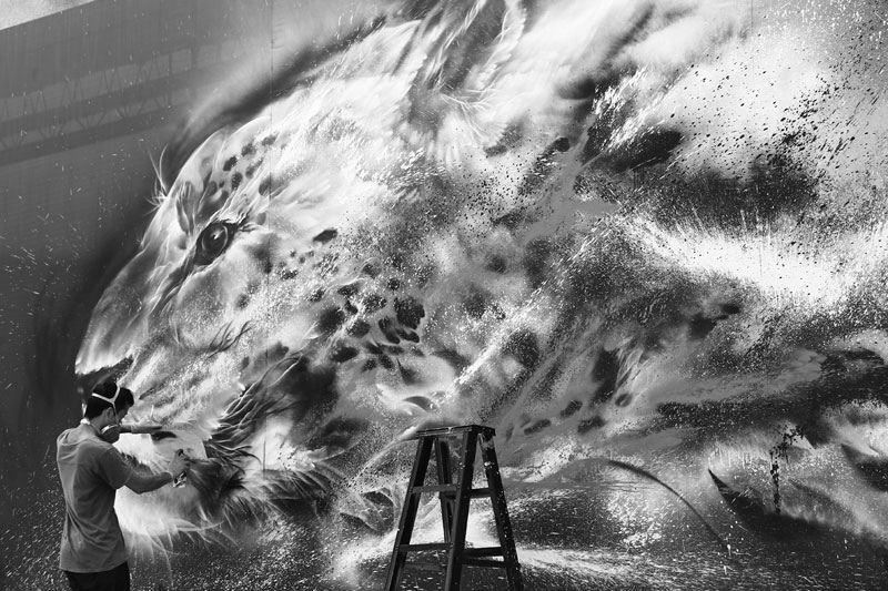 Jaw-Dropping Splattered Ink Animal Portraits by Hua Tunan » TwistedSifter