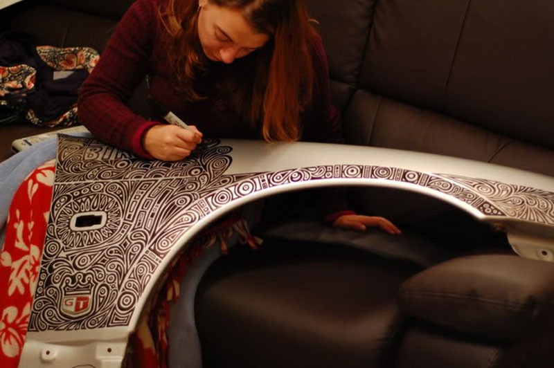 Artist Uses Sharpie to Give Nissan Skyline GTR One of a Kind Paint Job ...