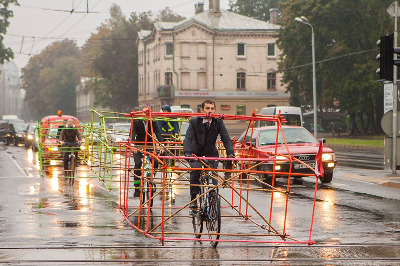 If Bikes Took Up as Much Space as Cars » TwistedSifter