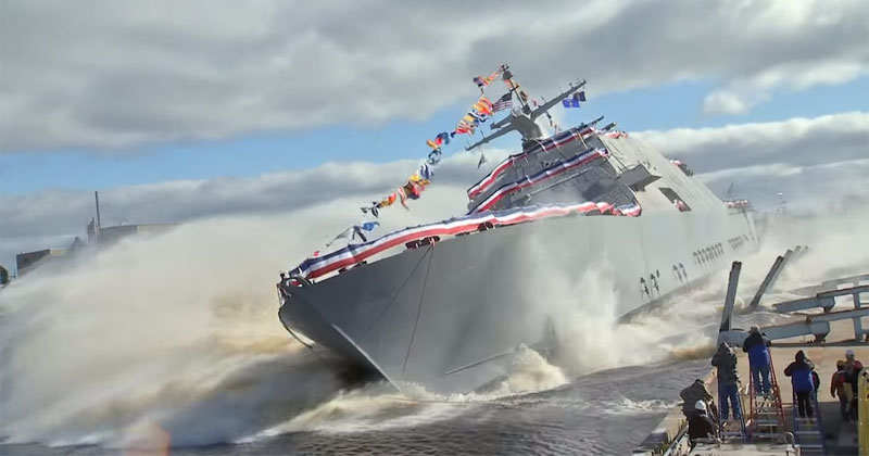 Side Launching the 378 ft USS Detroit » TwistedSifter