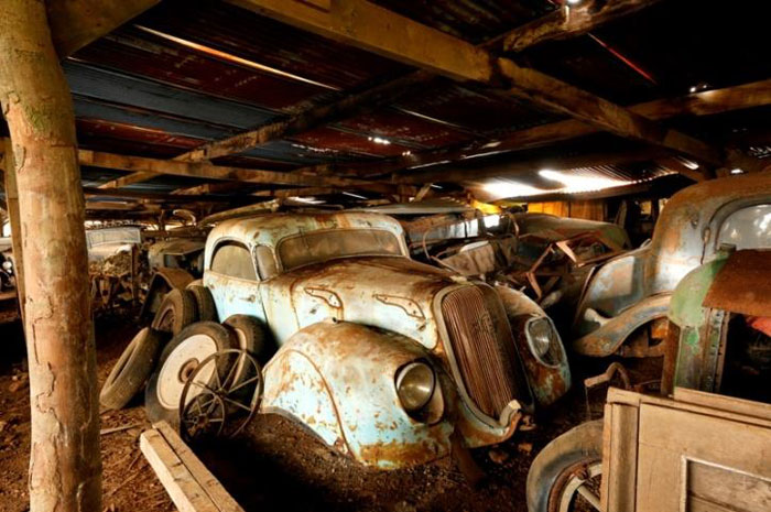 60 Rare Cars Worth Millions Found in French Countryside, Untouched for ...