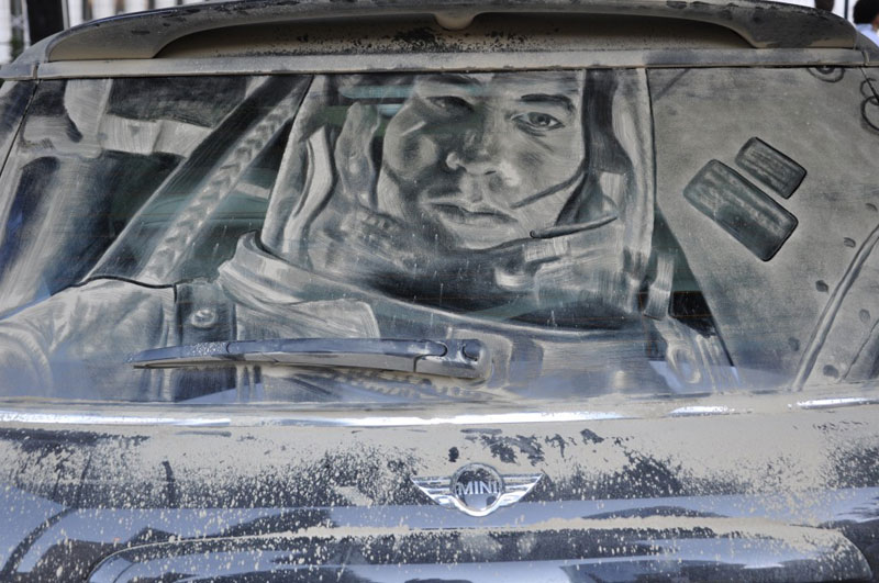Artist Turns Dirty Cars Into Works of Art - TwistedSifter