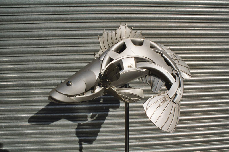 Artist Turns Old Hubcaps Into Awesome Animal Sculptures » TwistedSifter