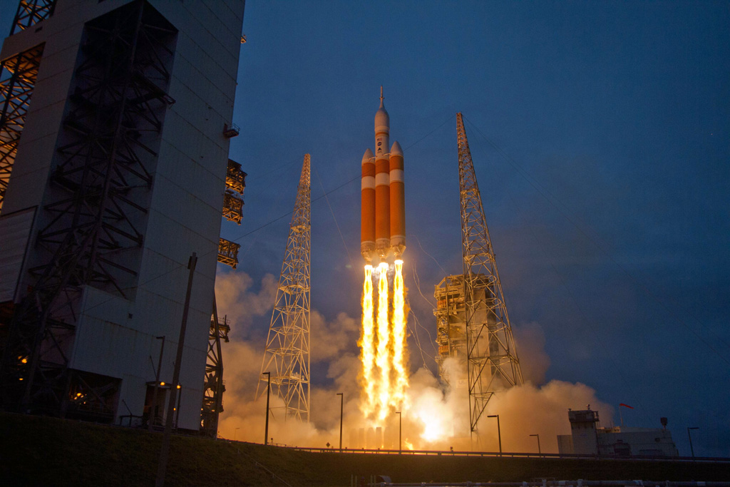 17 HQ Photos from NASA’s Orion Launch » TwistedSifter