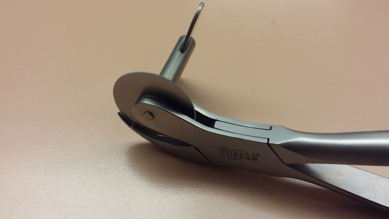 When Hospitals Need to Remove a Ring They Use This » TwistedSifter