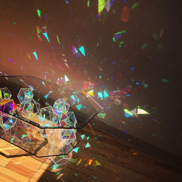 Sparkle Tables that Come to Life with Sunlight » TwistedSifter